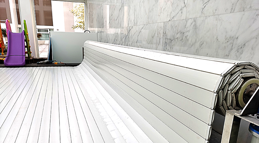 BOREE Floating Slatted Pool Cover System Case in Qingdao