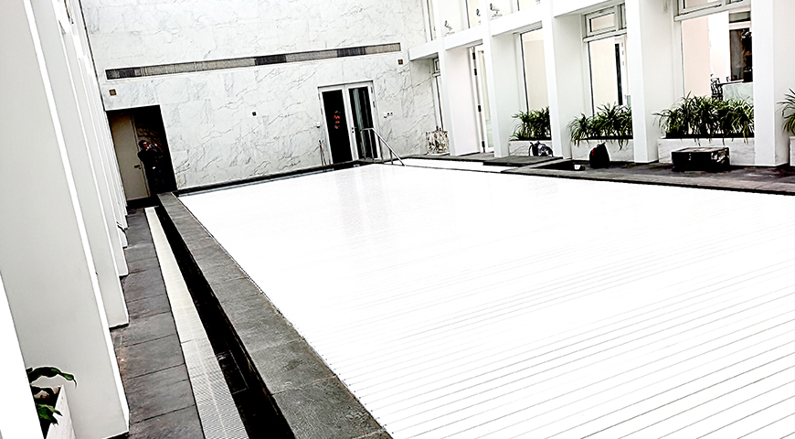 BOREE Floating Slatted Pool Cover System Case in Qingdao