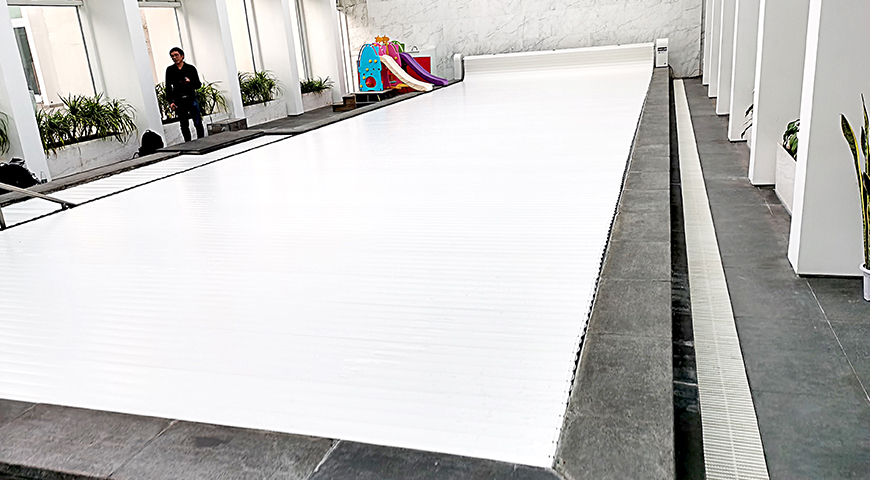 BOREE Floating Slatted Pool Cover System Case in Qingdao
