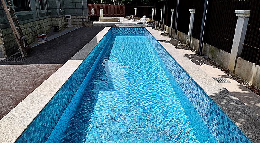 BOREE Floating Slatted Pool Cover System Case in Guangzhou