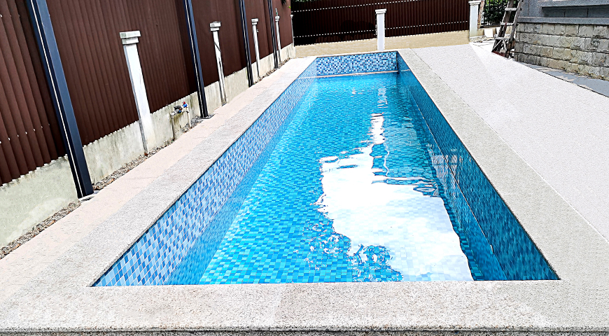 BOREE Floating Slatted Pool Cover System Case in Guangzhou