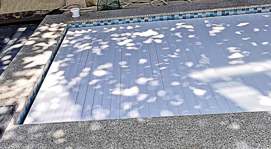 BOREE Floating Slatted Pool Cover System Case in Guangzhou
